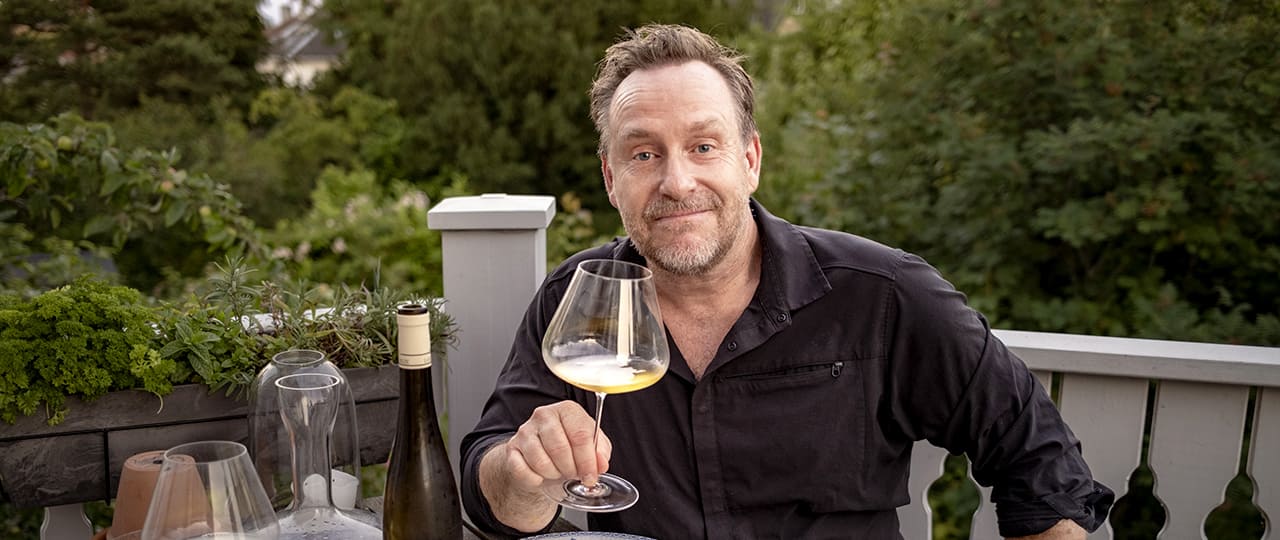 Adam Price / Denmark / Screenwriter | Wine magazine | EuroCave